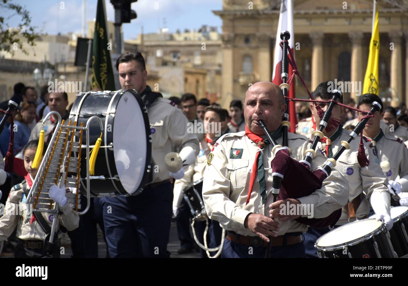 Scouts play musical instruments hi-res stock photography and images - Alamy