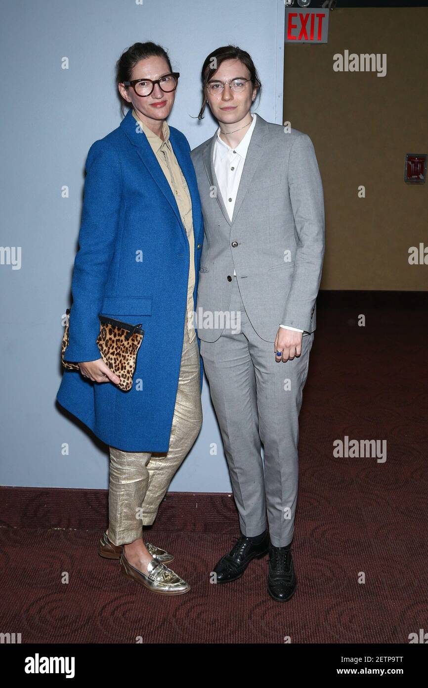 Elise lyons hi-res stock photography and images - Alamy