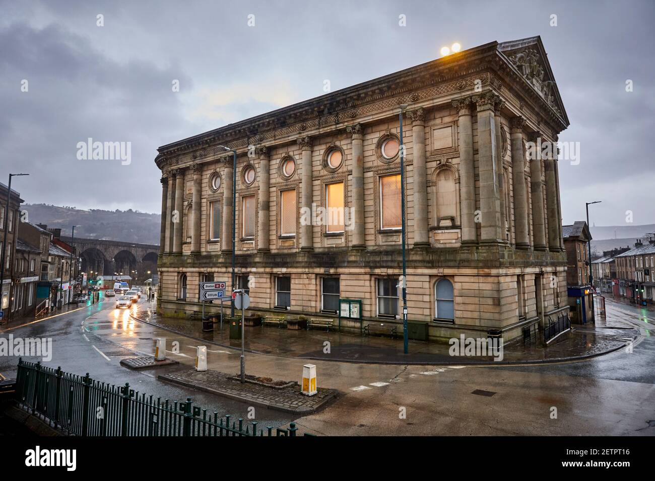 Todmorden centre hi-res stock photography and images - Alamy