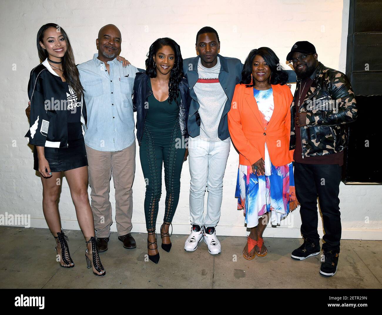 LOS ANGELES - May 1: (L-R) Cast members Amber Stevens West, David Alan ...