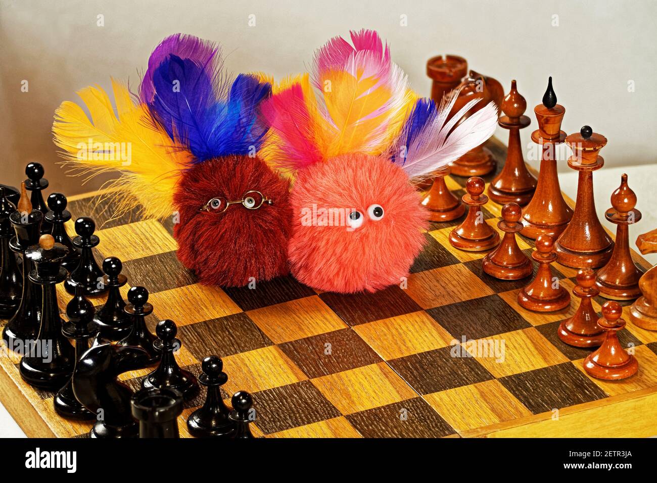 Funny chess pieces hi-res stock photography and images - Alamy