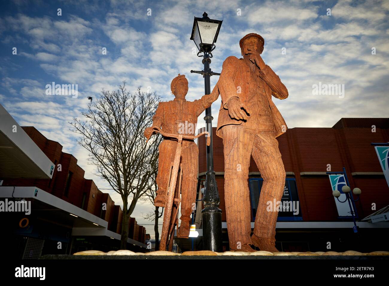Steelworkers sculpture hi-res stock photography and images - Alamy