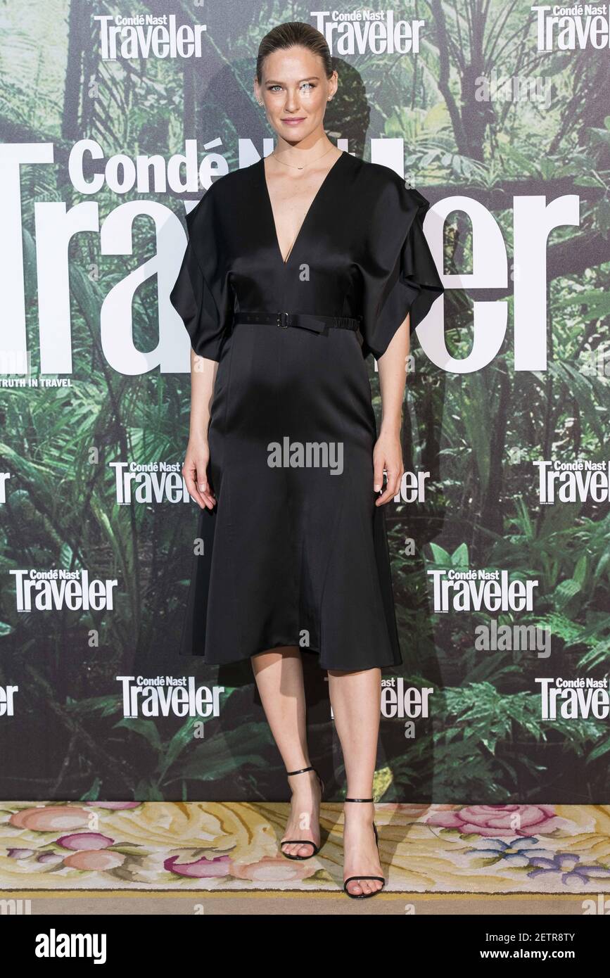 Israeli model Bar Refaeli attends to Conde Nast Traveler 2017 awards ...