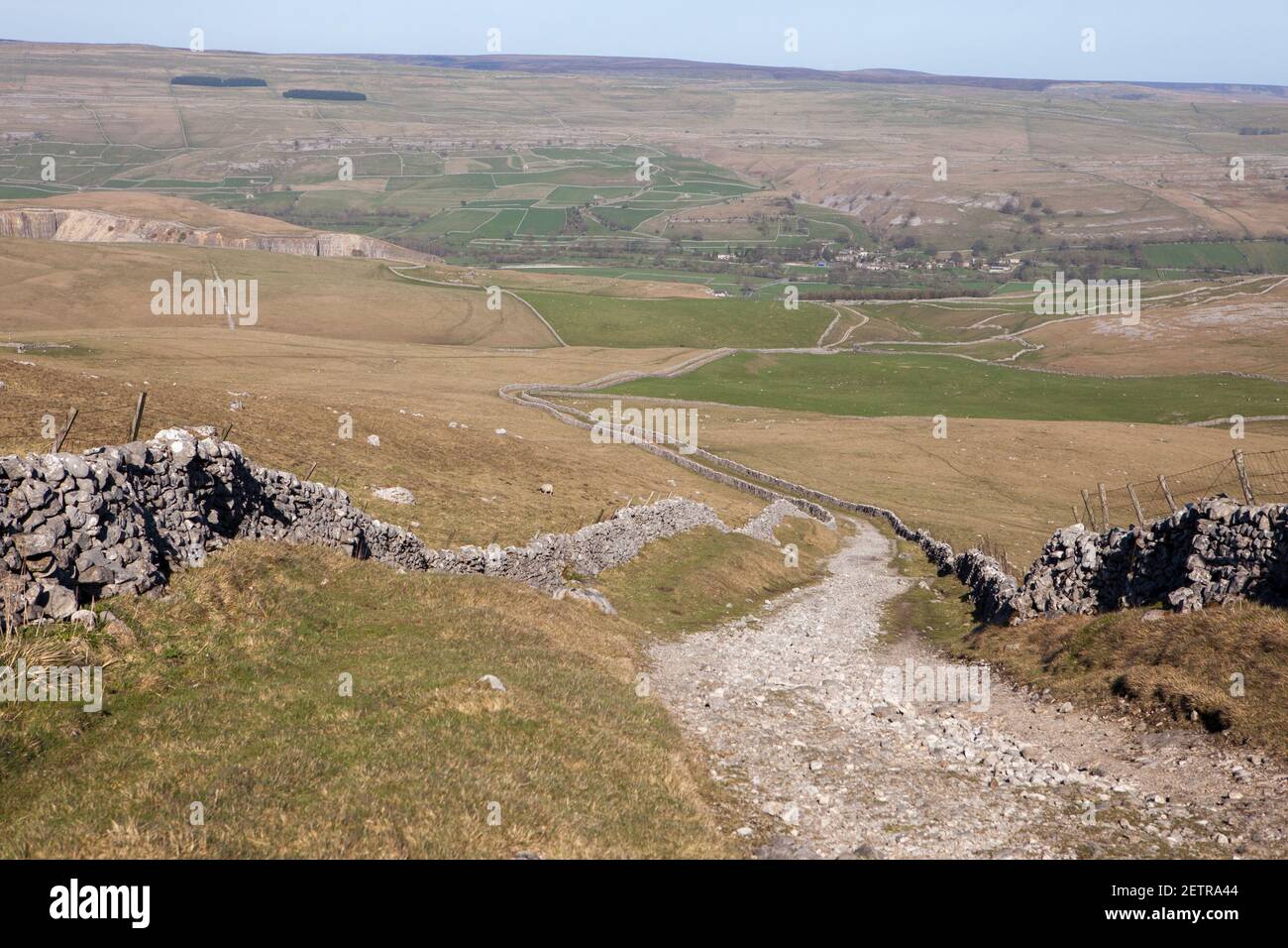 View along Mastiles Lane in Wharfedale, North Yorkshire - an old Roman ...