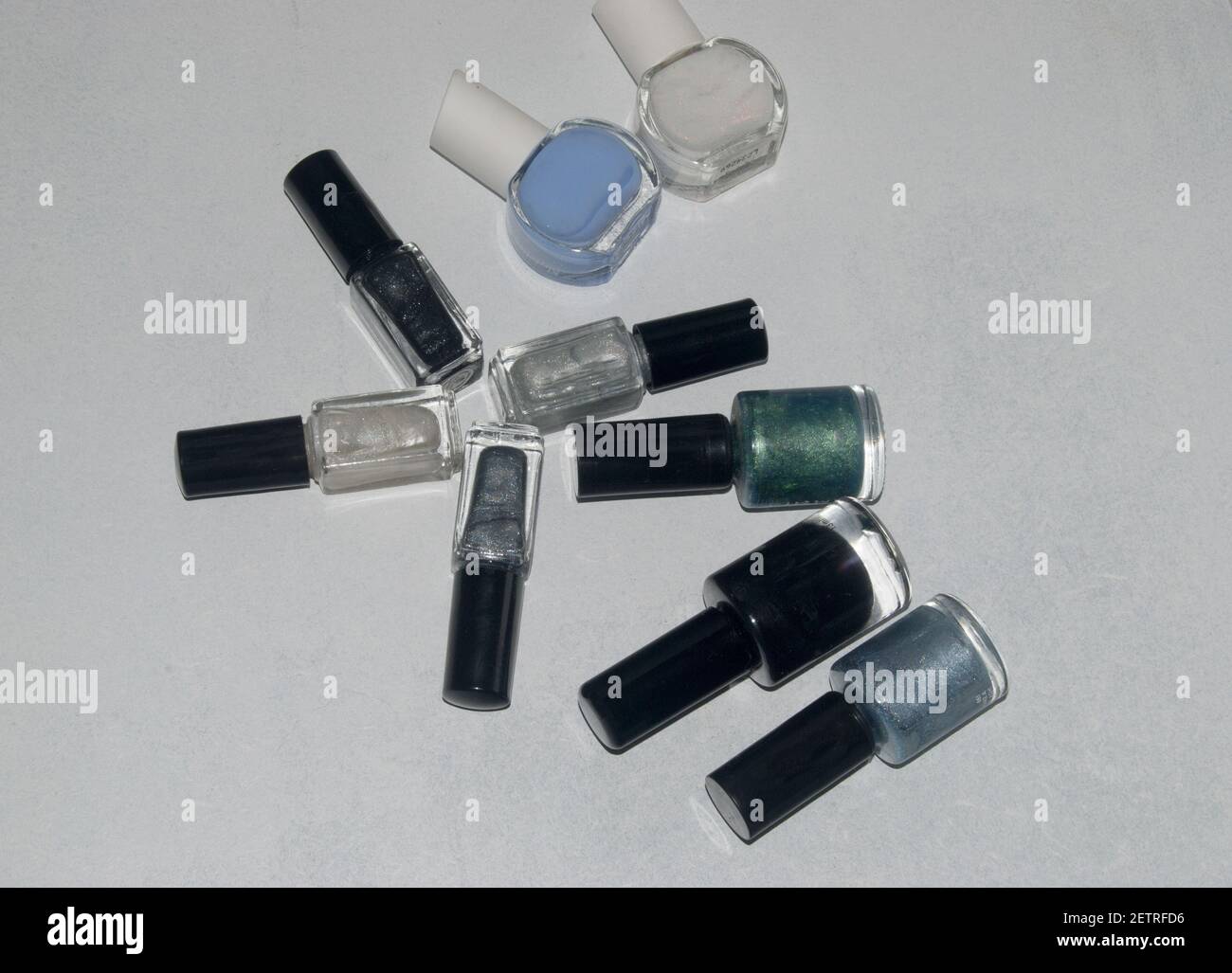 Shiny metallic tones hi-res stock photography and images - Alamy
