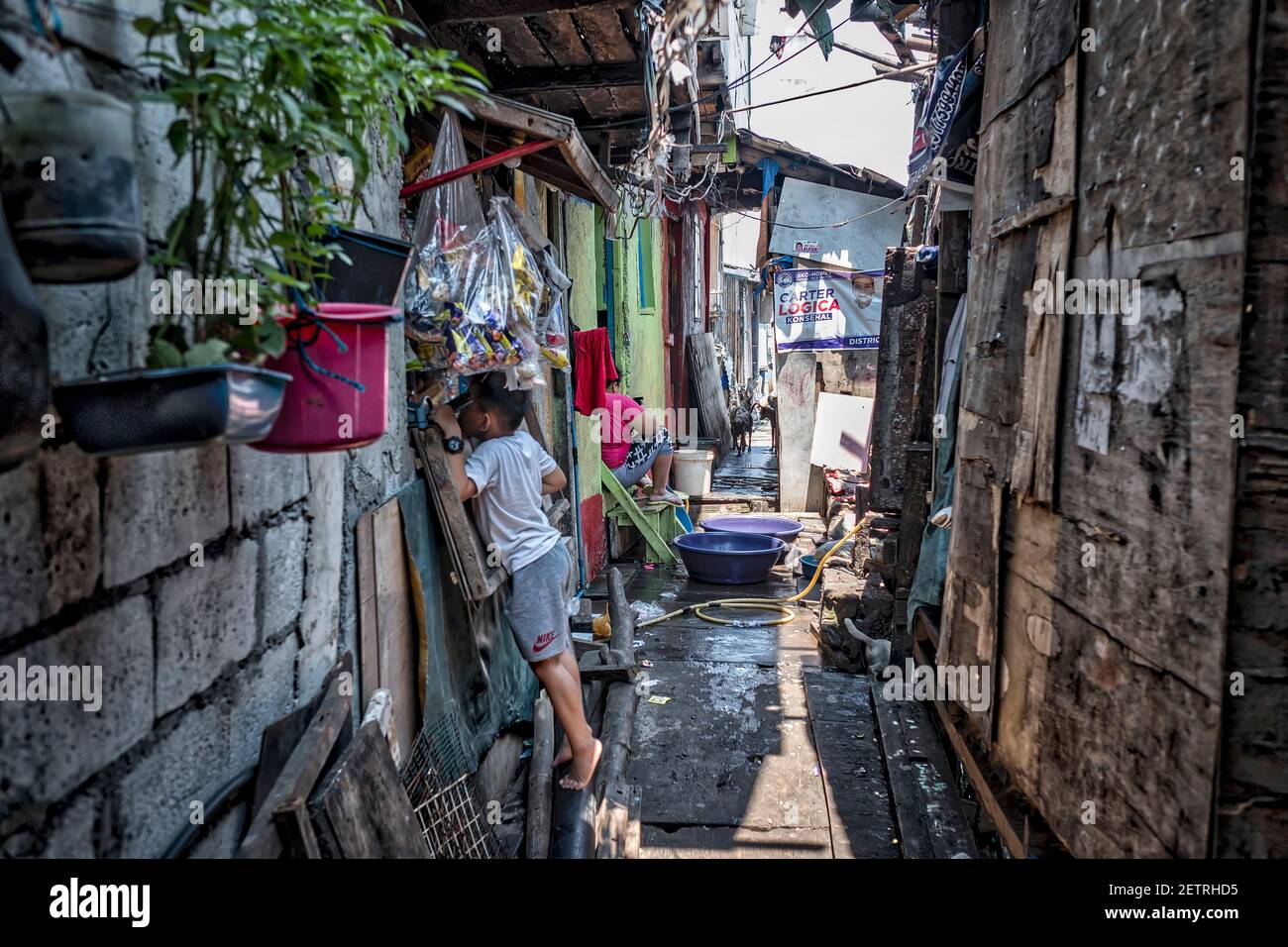 Tondo district hi-res stock photography and images - Alamy