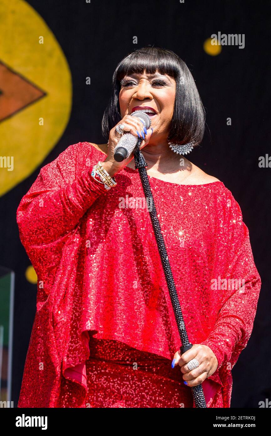 Patti LaBelle at New Orleans Jazz & Heritage Festival at Fair Grounds ...