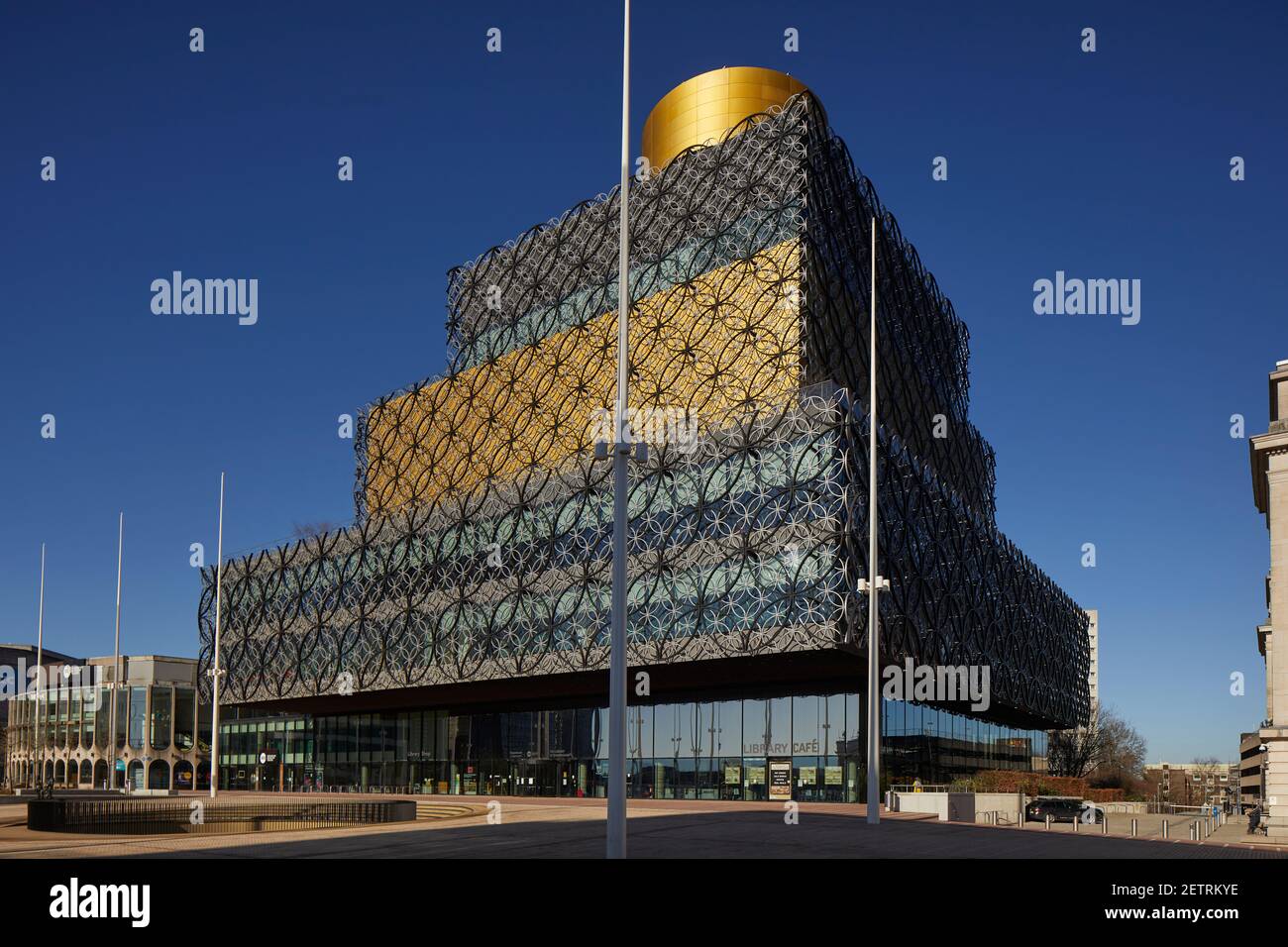 Birmingham city centre landmark Library of Birmingham in Centenary ...