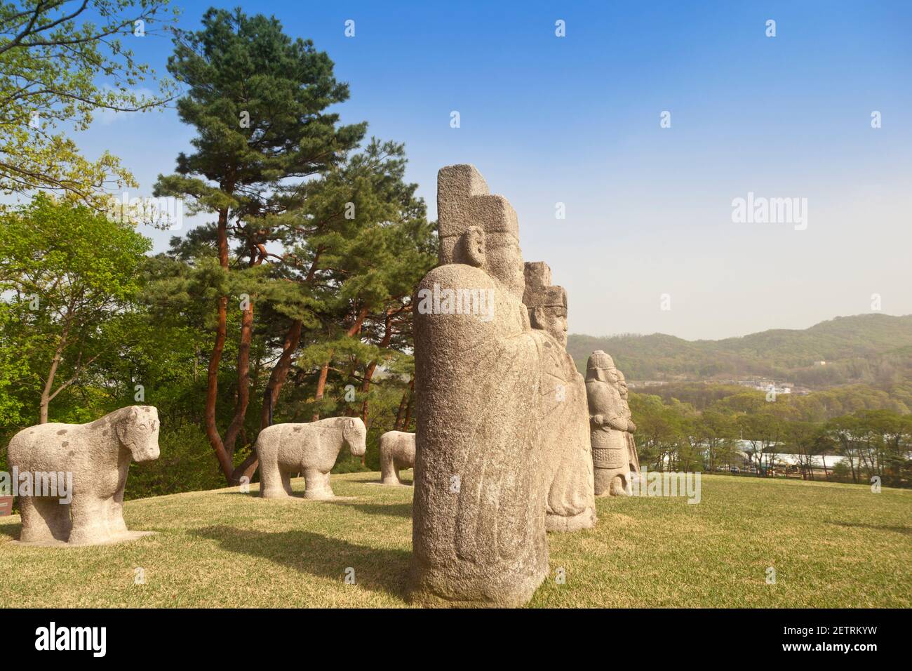 Korea, Seoul, Royal Tombs of Heolleung and Illeung, Heolleung, Tomb of ...