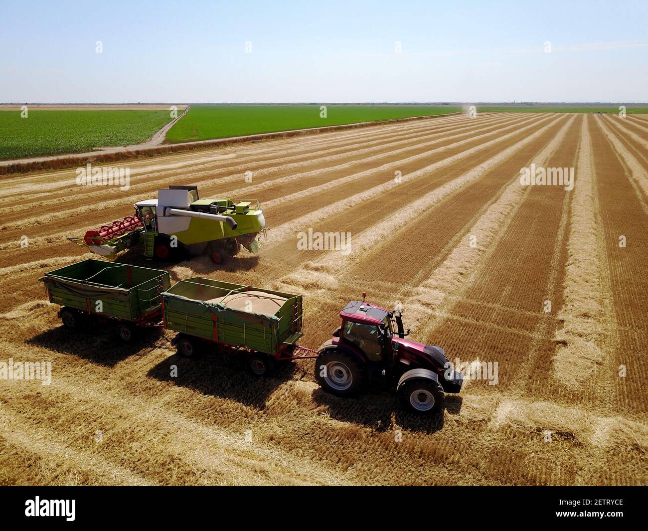 Two tractor trailers hi-res stock photography and images - Alamy