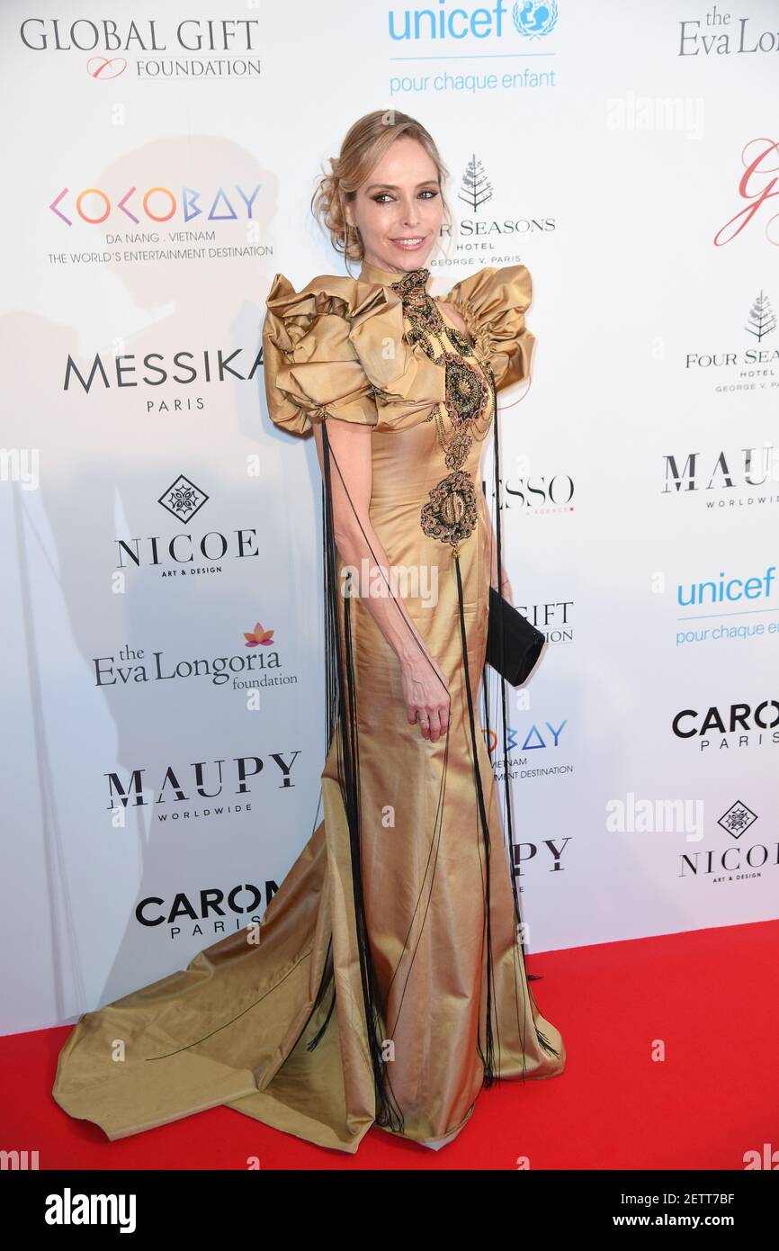 Tonya Kinsinger - Photocall des celebrites a la 8eme Edition du Global ...