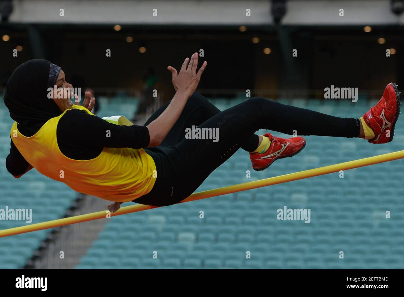 High jump final hi-res stock photography and images - Alamy
