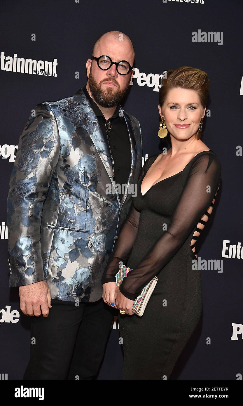 Chris Sullivan and wife Rachel Sullivan attends the Entertainment ...