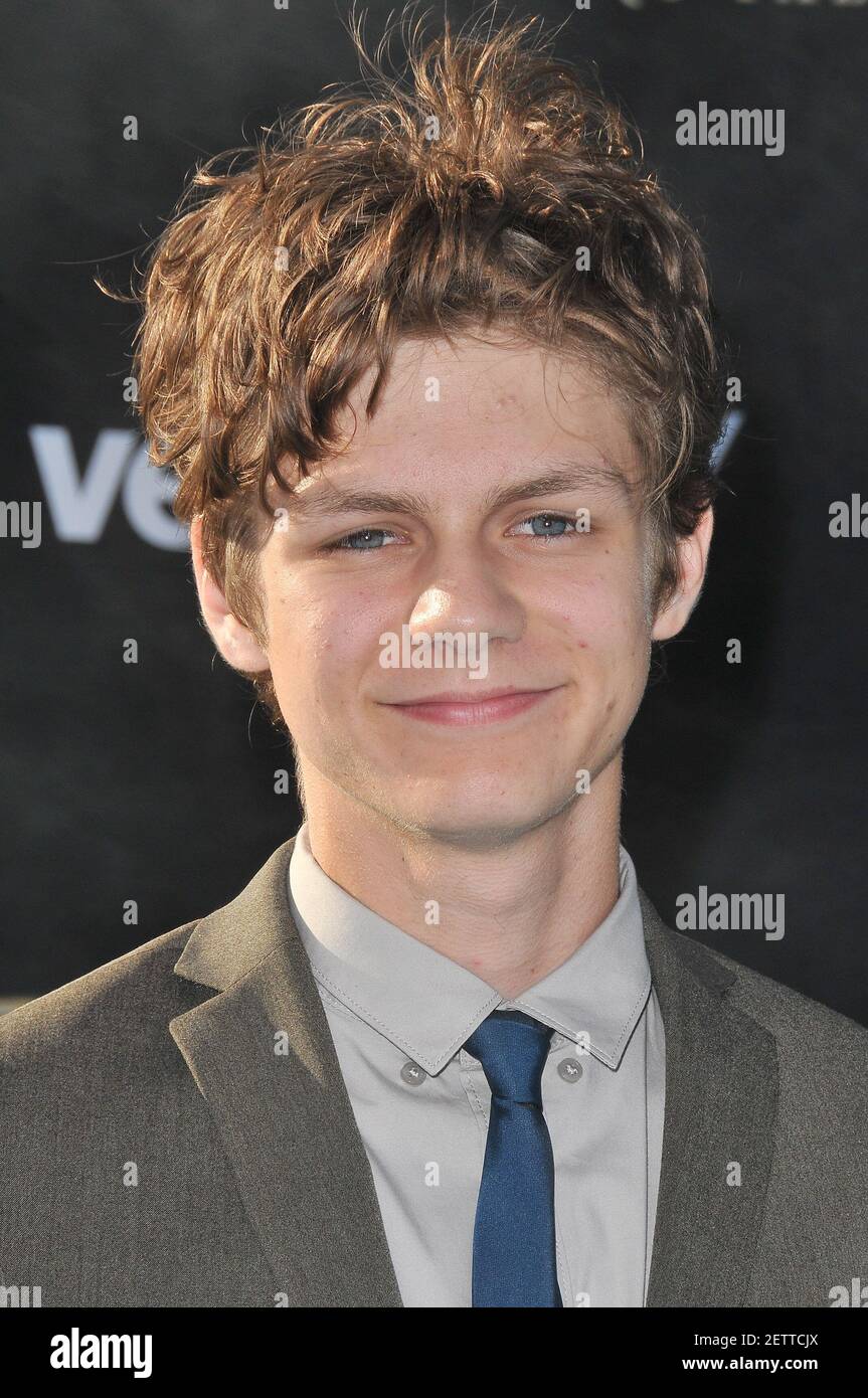 Ty Simpkins arrives at the "Pirates Of The Caribbean: Dead Men Tell No ...