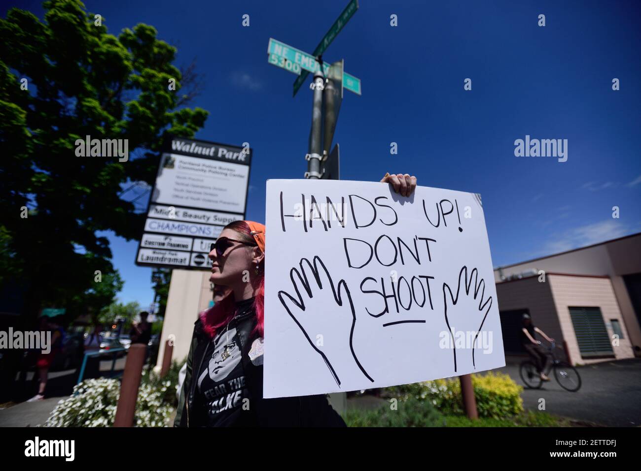 Protesters target the Portland Police Bureau's North Precinct in ...