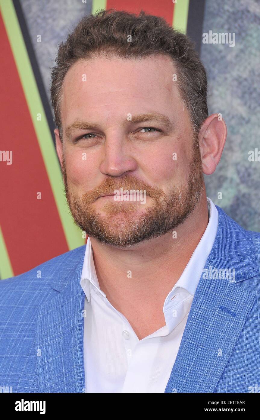 Rob Mars arrives at Showtime's "Twin Peaks" Premiere held at the Ace ...