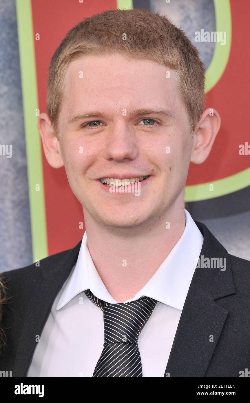 Jake Wardle arrives at Showtime's "Twin Peaks" Premiere held at the Ace ...