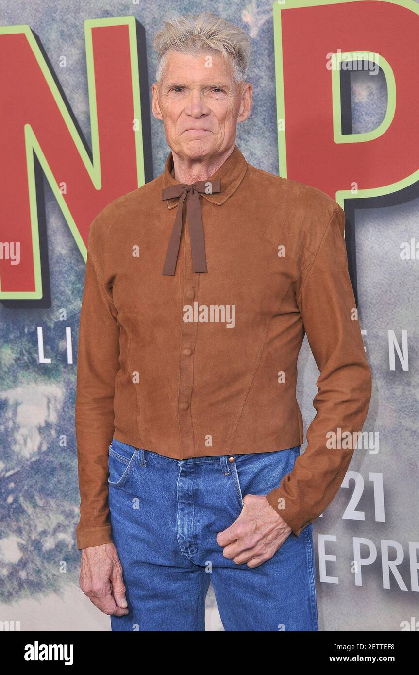 Everett McGill arrives at Showtime's "Twin Peaks" Premiere held at the ...