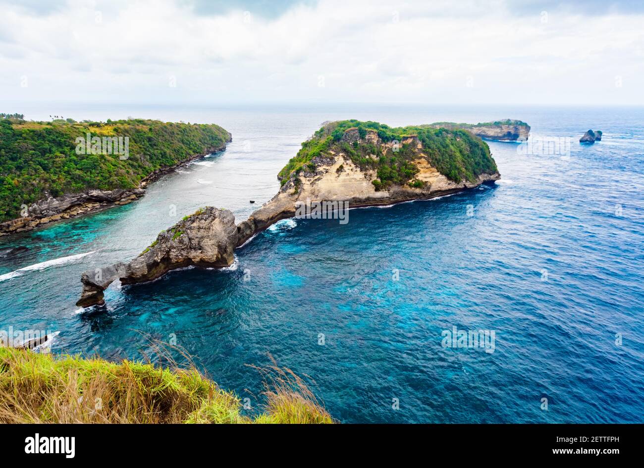 Beautiful sea beach Pantai Atuh under high cliffs. Nature, best travel ...