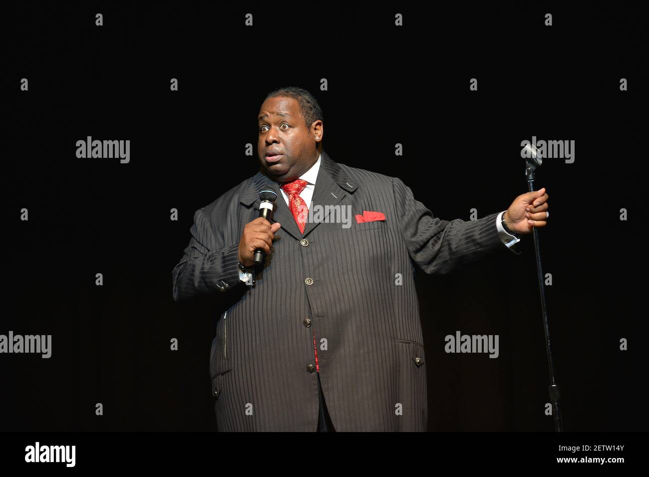MIAMI, FL - MAY 28: Actor/comedian Bruce Bruce performs onstage during ...