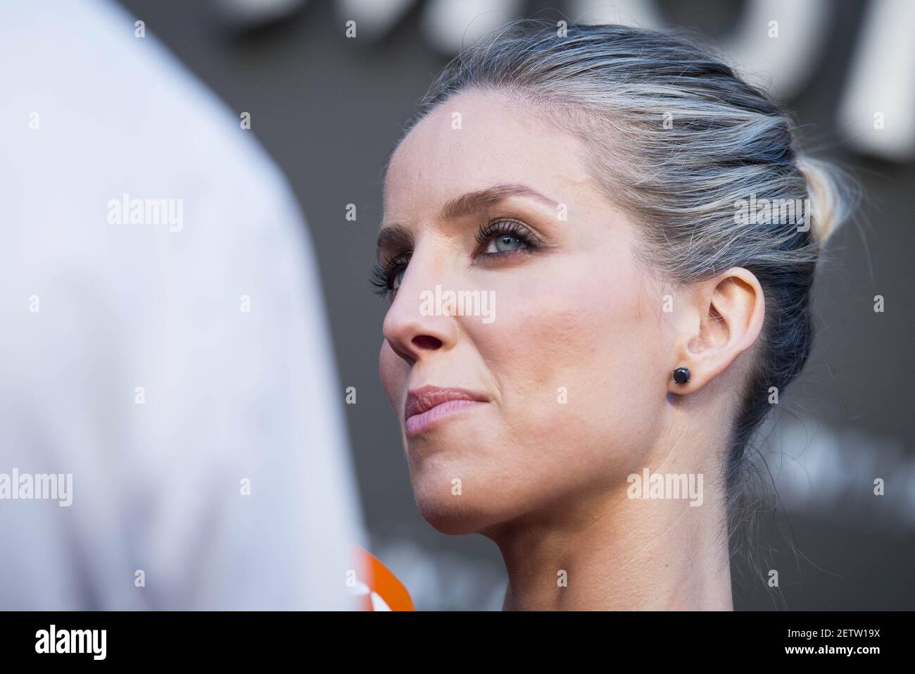 British actress Annabelle Wallis attends to premiere of 'La Momia' at ...