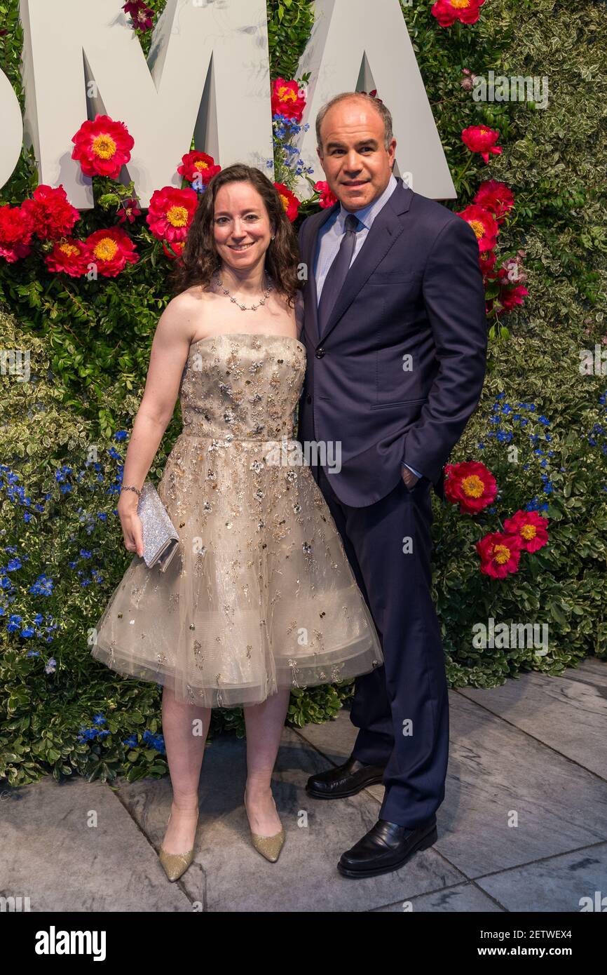 Leslee and Aaron Cowen are seen at arrivals for the 2017 Museum of ...