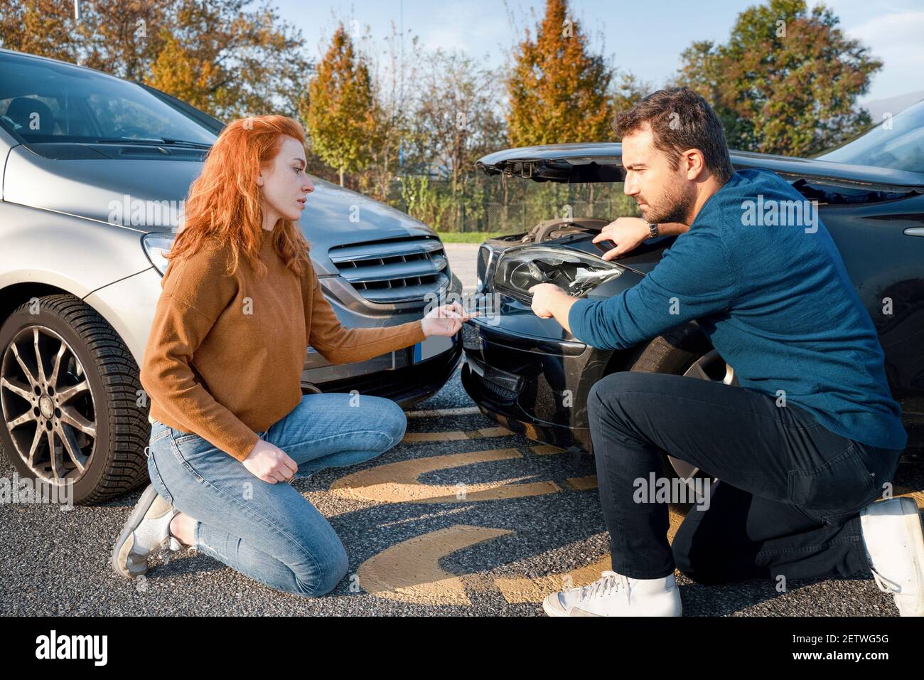 Car crash damage hi-res stock photography and images - Alamy