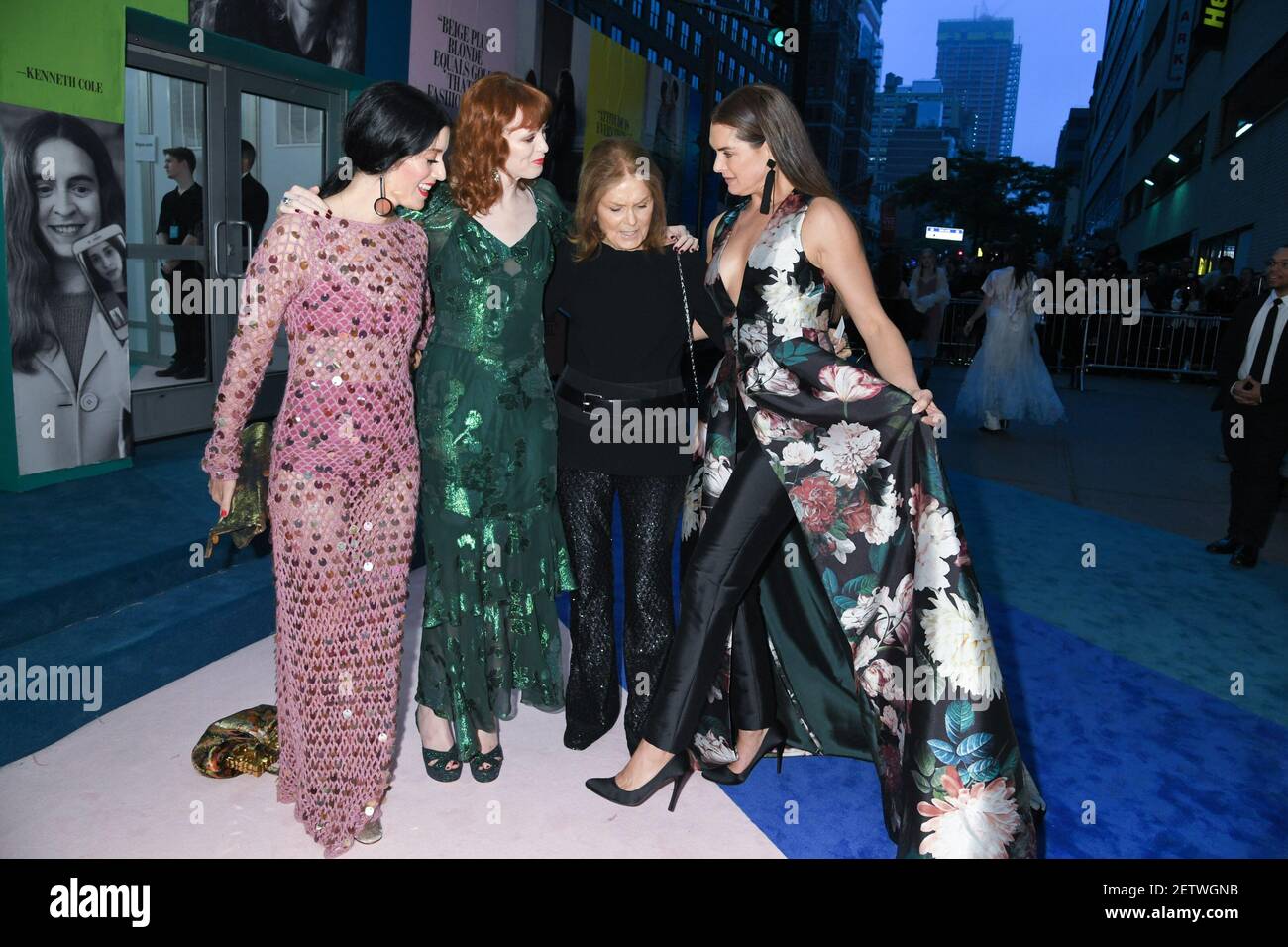 Sarah Sophie Flicker, Karen Elson, Gloria Steinem, Brooke Shields at ...