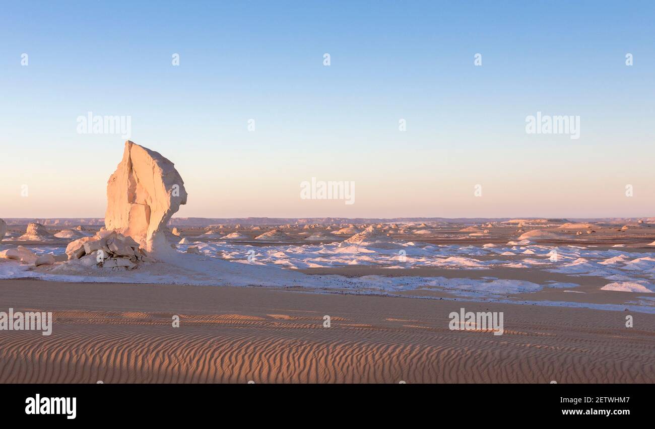 Inselberg hi-res stock photography and images - Alamy