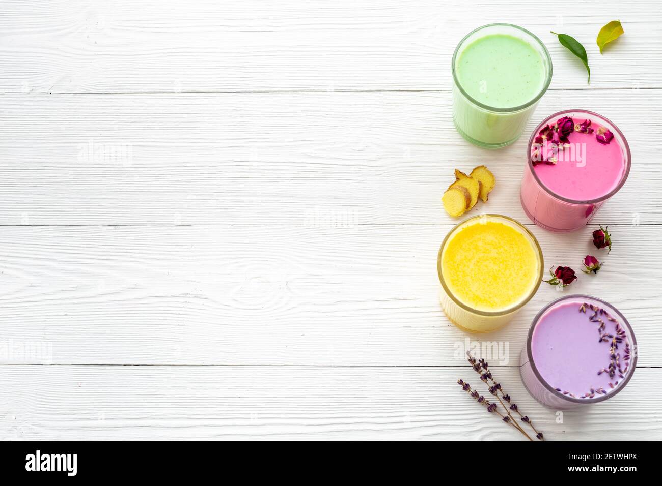 Rose matcha green tea latte hi-res stock photography and images - Alamy