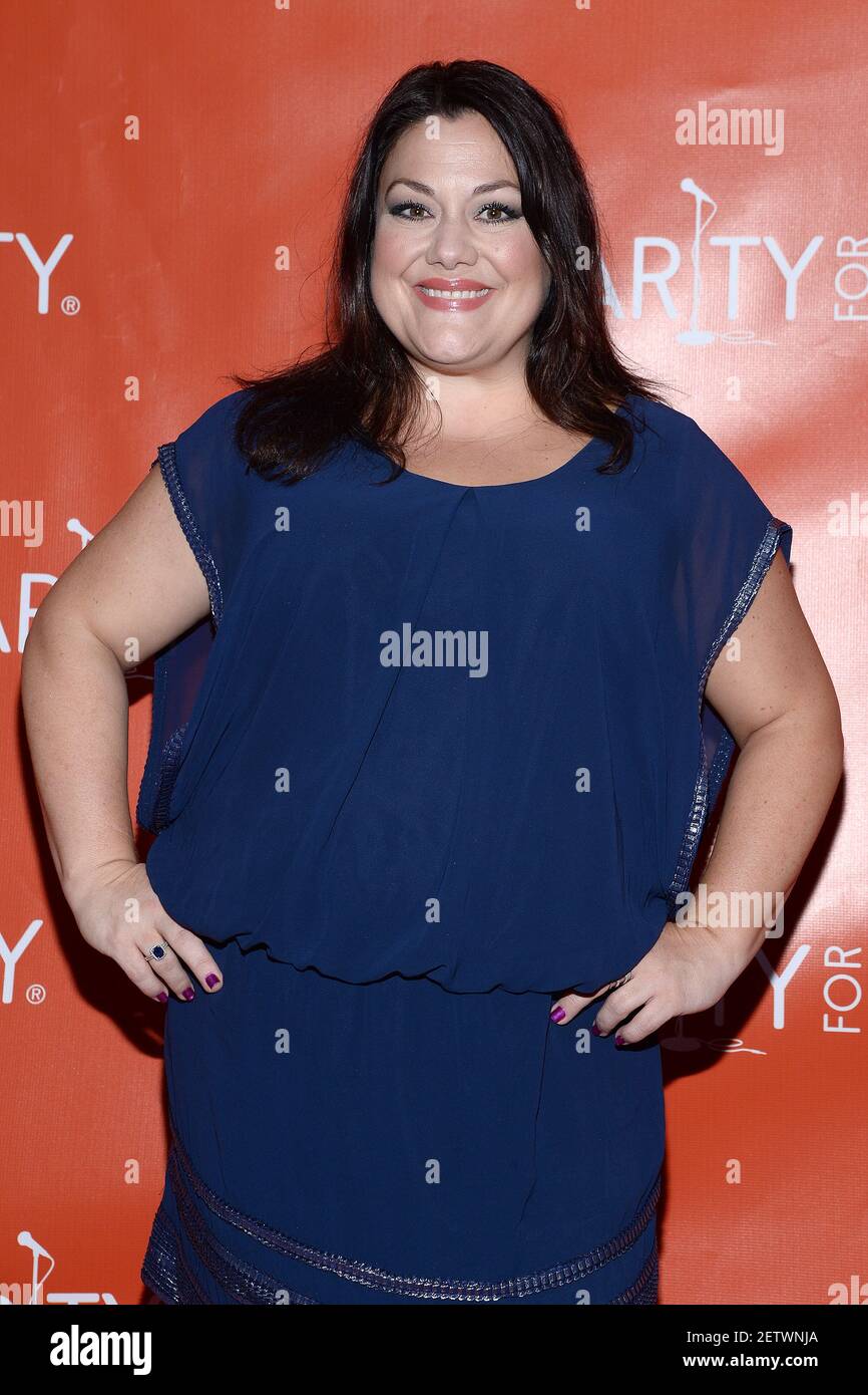 Actress Brooke Elliott attends the 3rd Annual Hilarity For Charity New ...