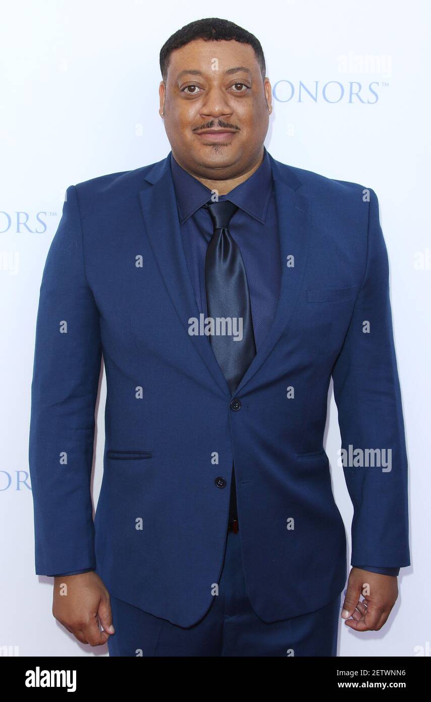 Actor Cedric Yarbrough at the 10th Annual Television Academy Honors ...