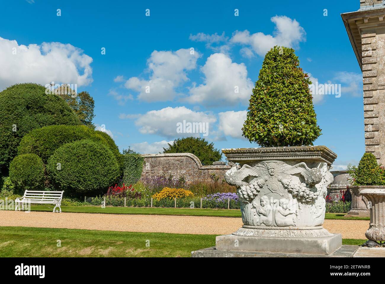 Kingston lacey gardens hi-res stock photography and images - Alamy
