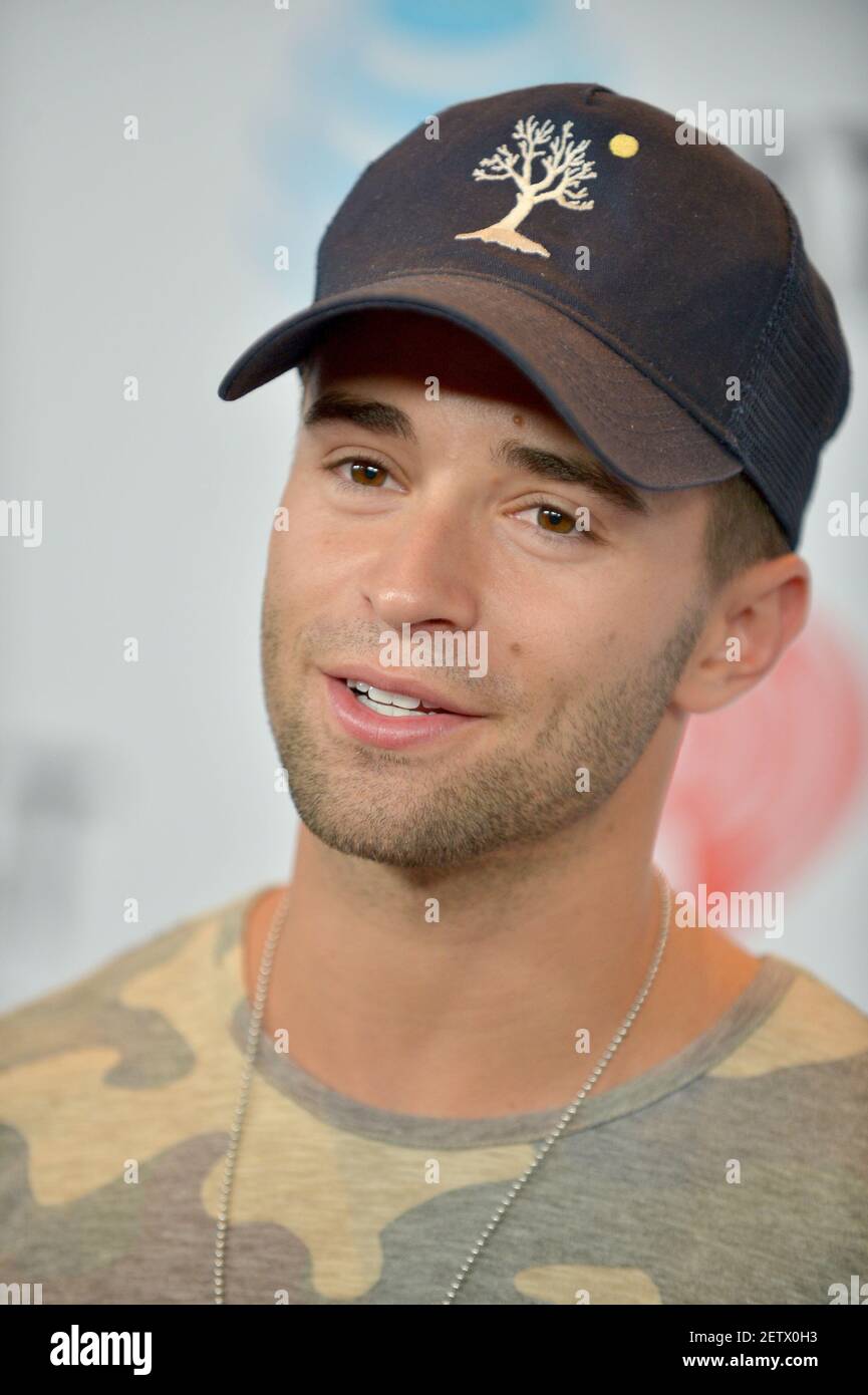 MIAMI BEACH, FL - JUNE 10: Jake Miller attends iHeartSummer '17 Weekend ...