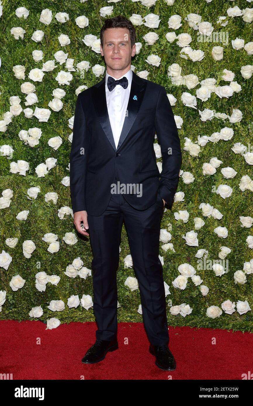 Jonathan Groff attends the 71st Annual Tony Awards at Radio City Music ...