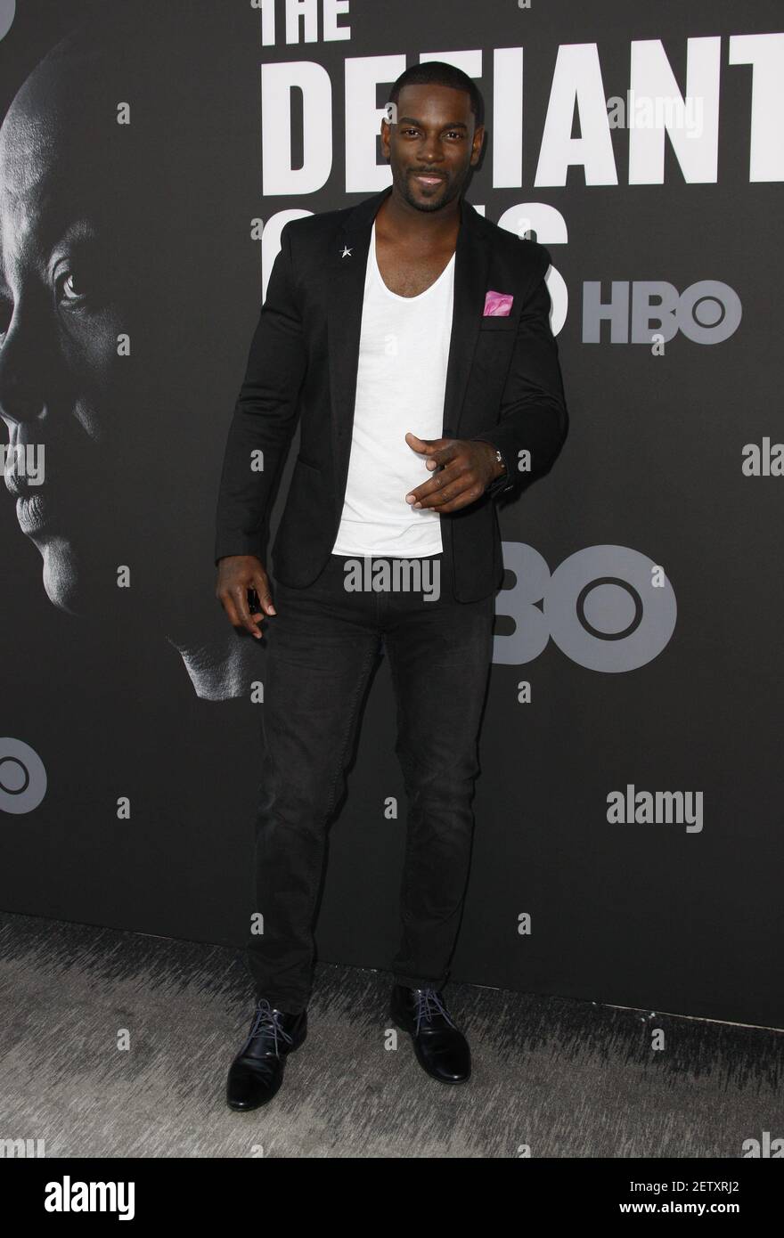 Actor Mo McRae attends the premiere of HBO's 'The Defiant Ones' at the ...