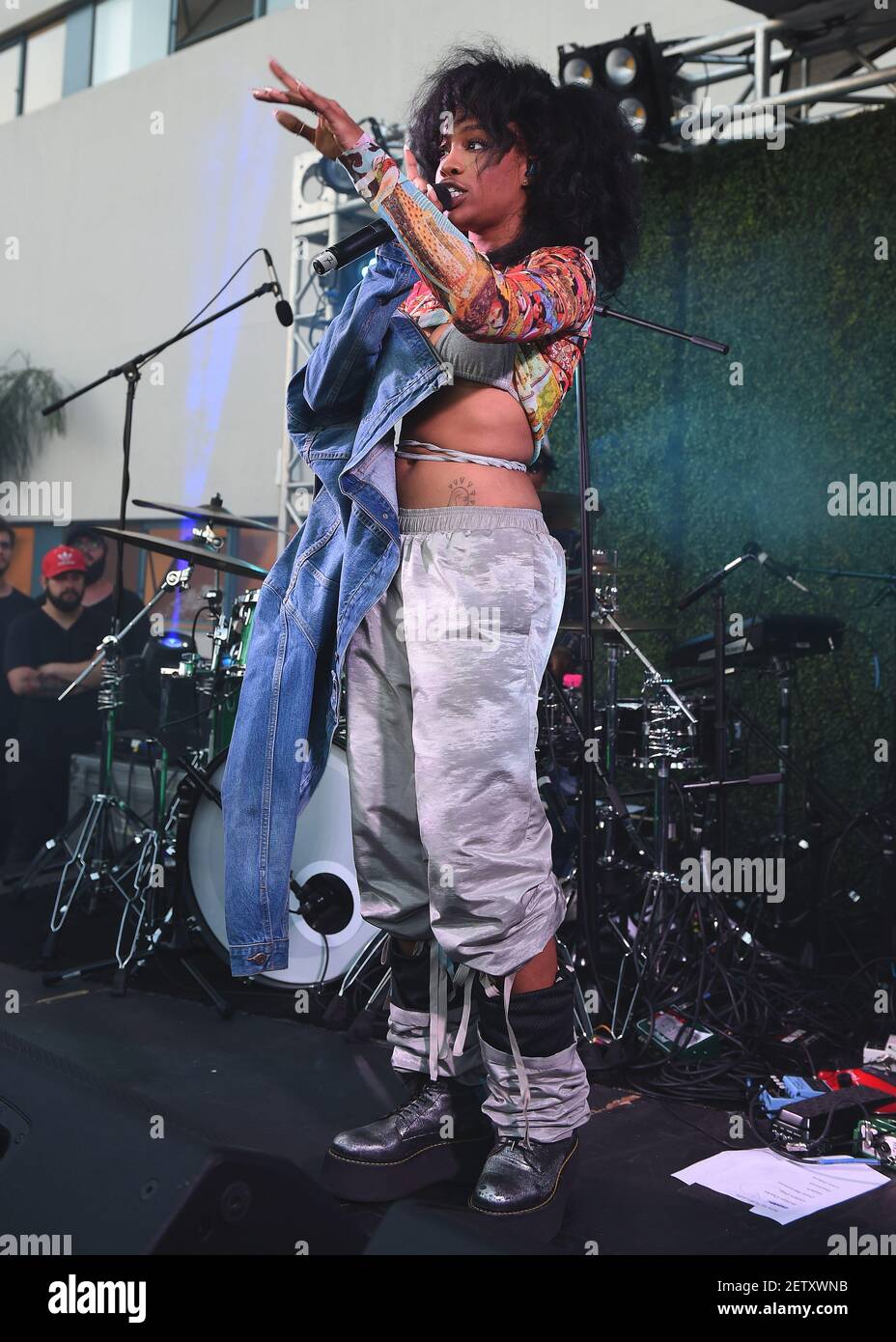 HOLLYWOOD - JUNE 24: Sza at YouTube Pre-BET Awards party at NeueHouse ...