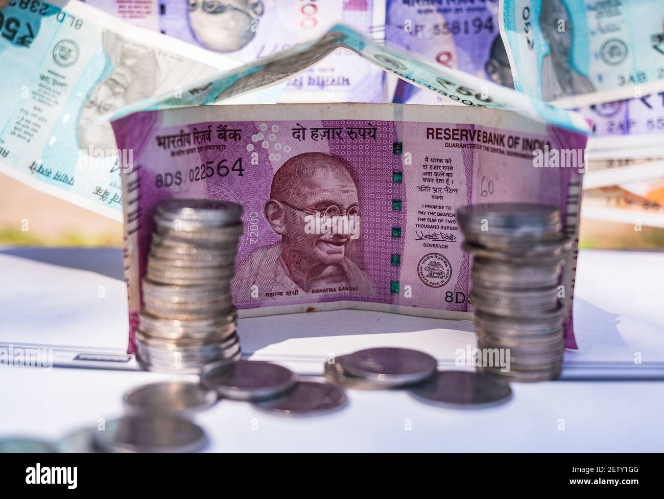 Indian paper currency hi-res stock photography and images - Alamy