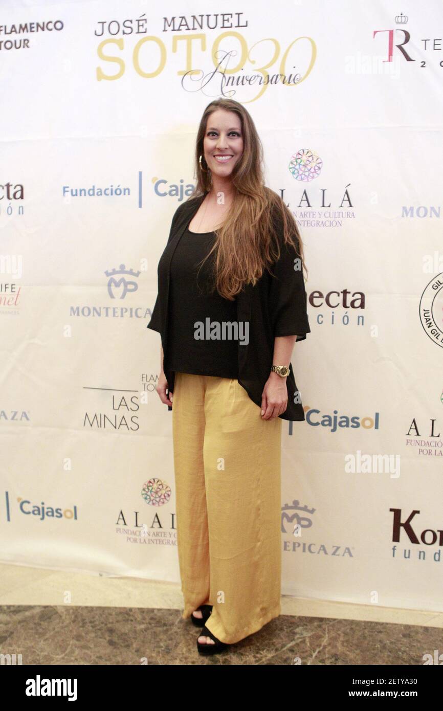Spanish singer Argentina during the photocall of the concert of the ...