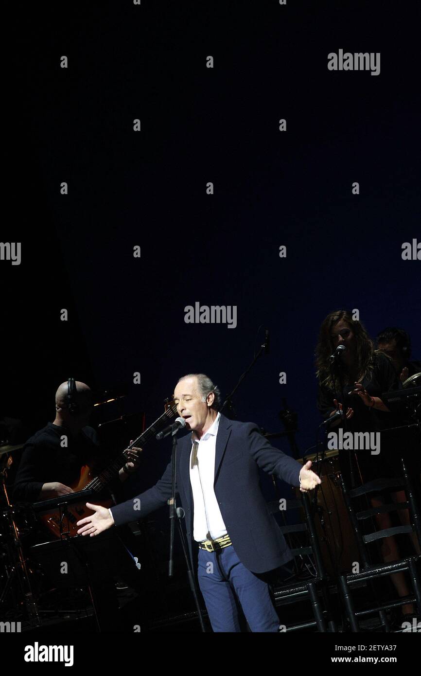 Spanish singer Jose Manuel Soto in concert. July 2, 2017. (Photo by ...