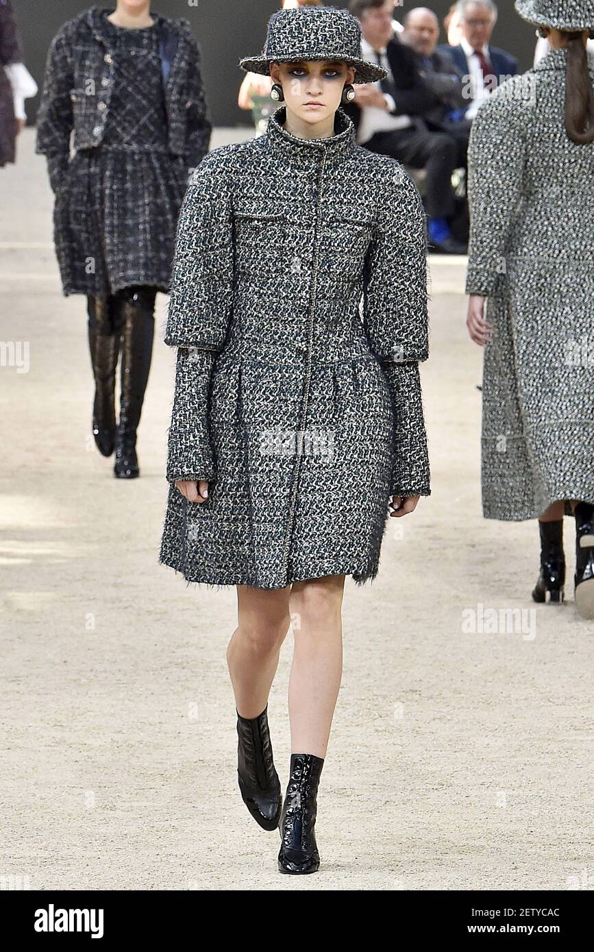 Chanel Paris Haute Couture Fall Winter 2017-2018 in Paris, France on ...