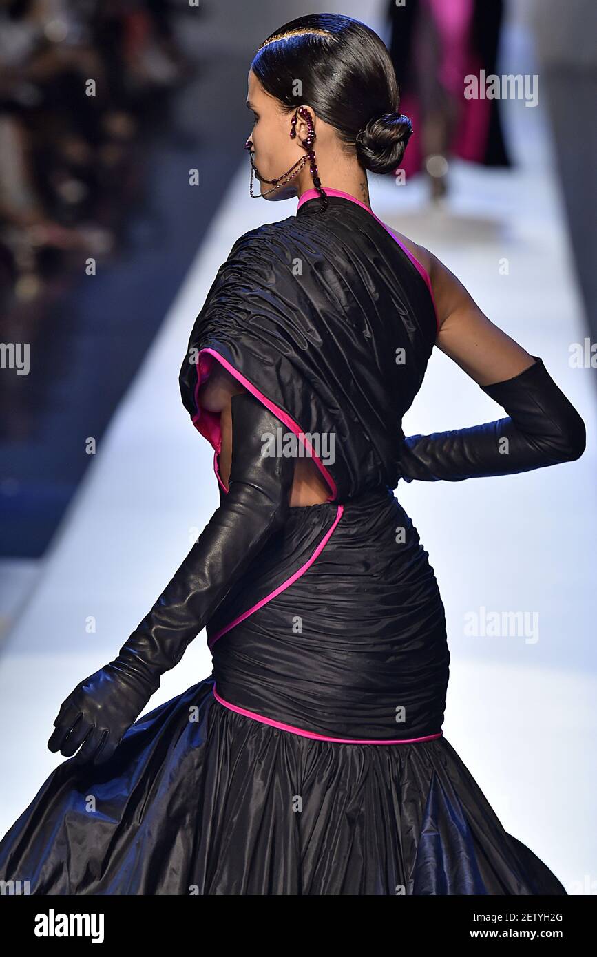 Raica Oliveira on the runway during the Jean Paul Gaultier Paris Haute ...