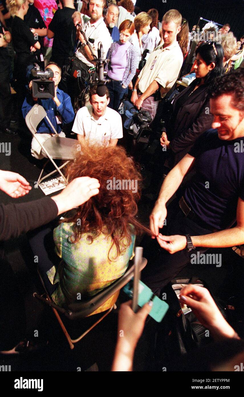 1999 london hi-res stock photography and images - Alamy