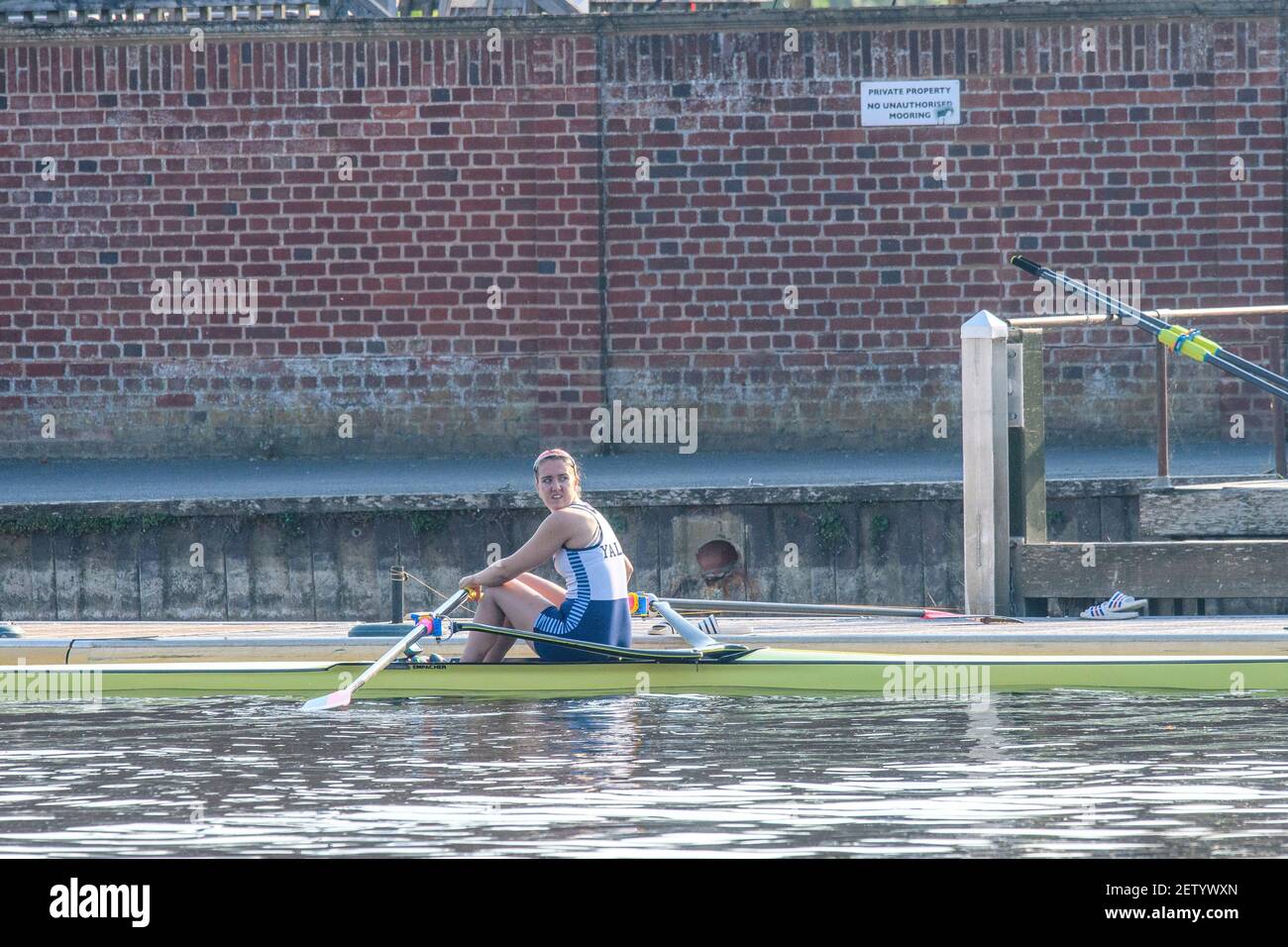 How to attach the scull hi-res stock photography and images - Alamy