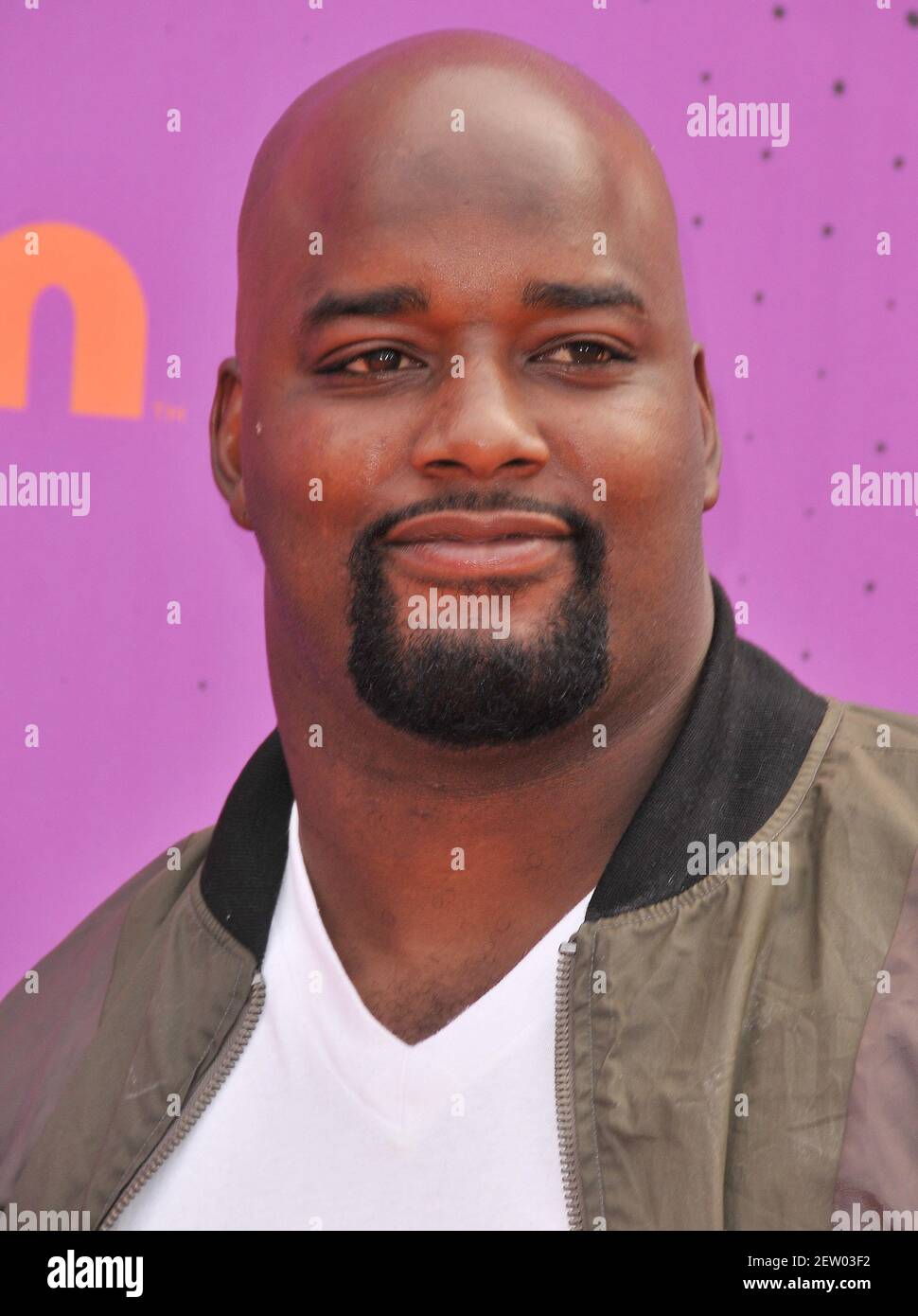 Datone Jones arrives at the Nickelodeon Kids' Choice Sports Awards 2017 ...
