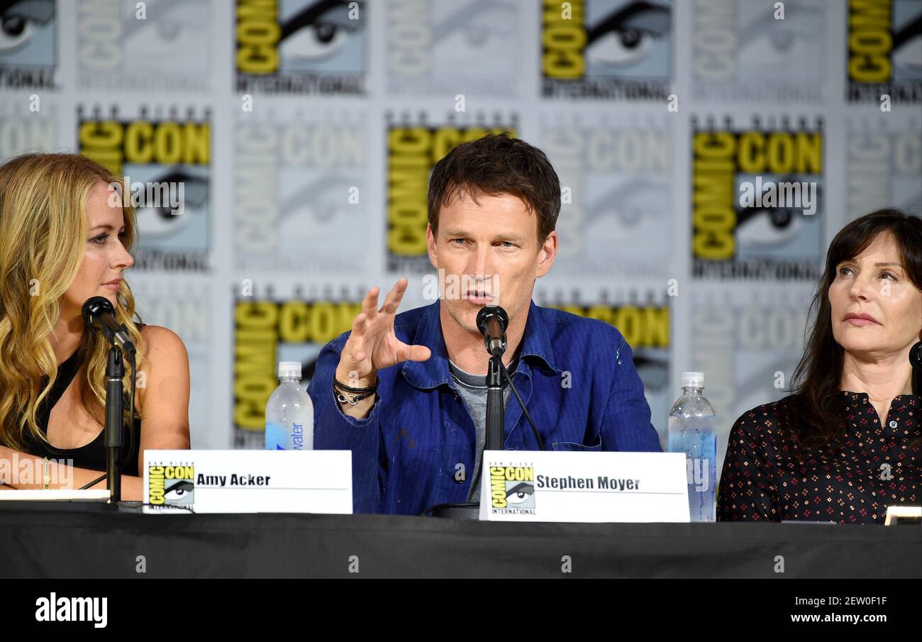 FOX FANFARE AT SAN DIEGO COMIC-CON © 2017: L-R: THE GIFTED cast members ...