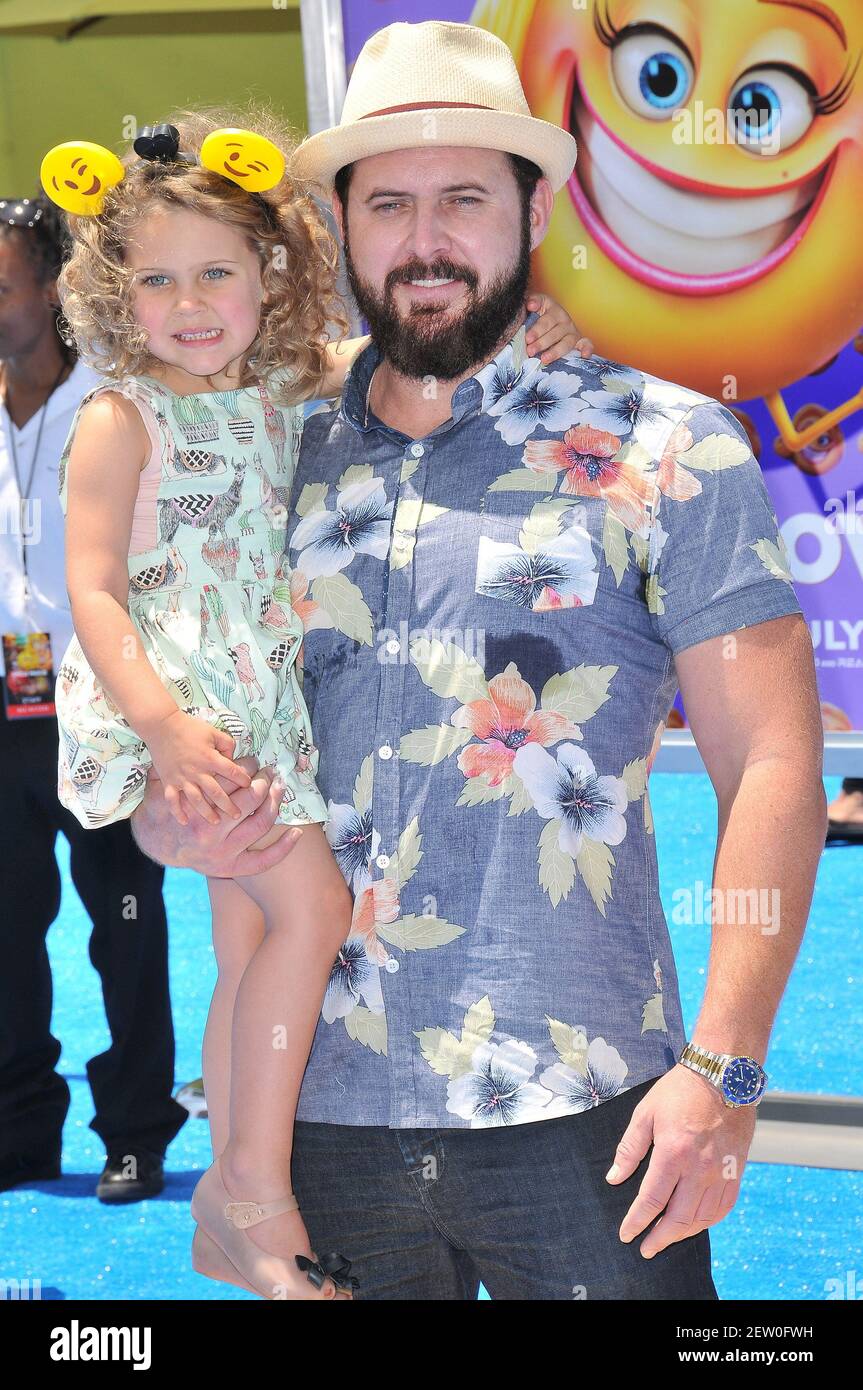 (L-R) Willow Buckley and A. J. Buckley arrives at "The Emoji Movie" Los ...