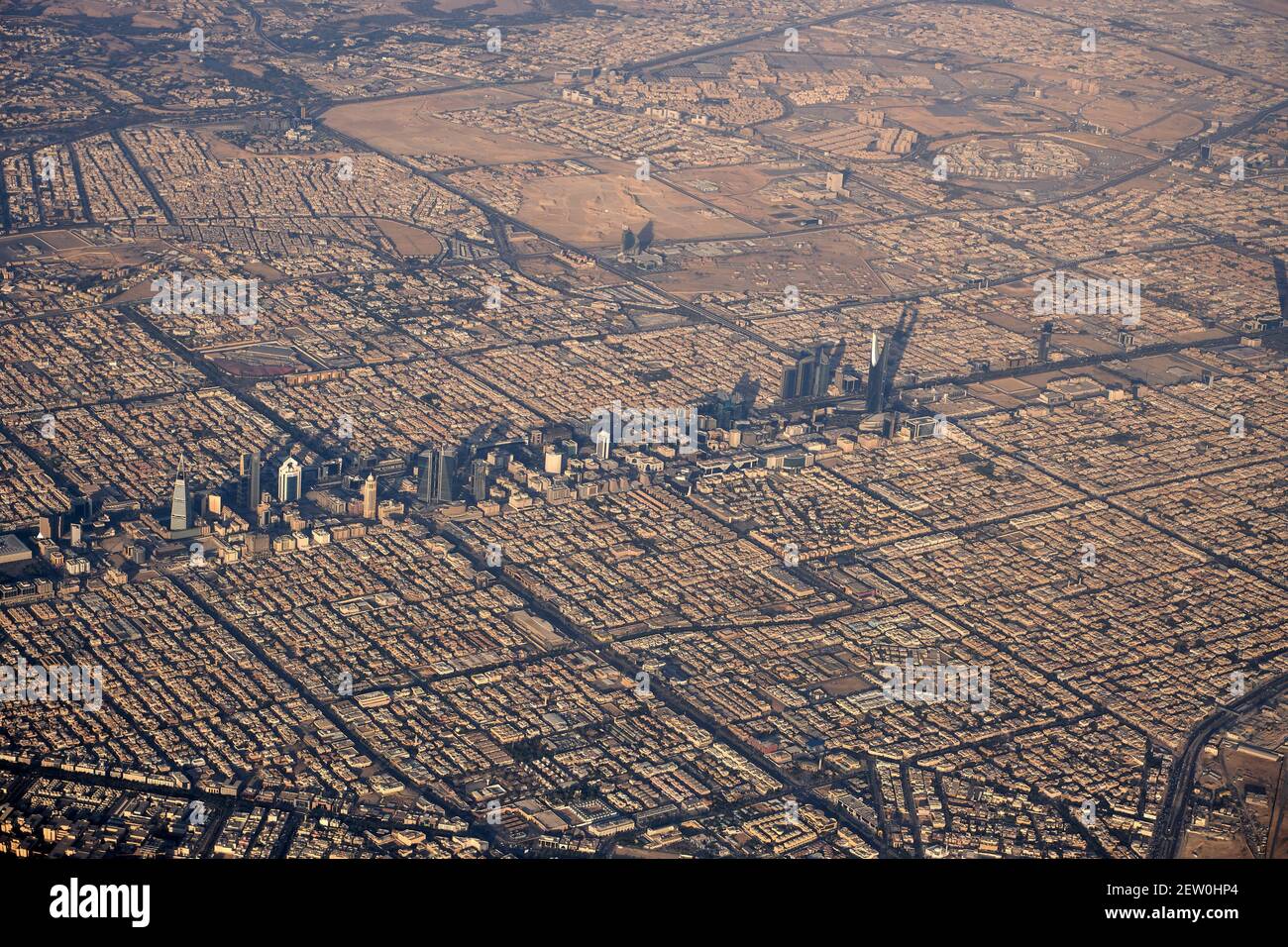 Riyadh saudi arabia aerial view hi-res stock photography and images - Alamy