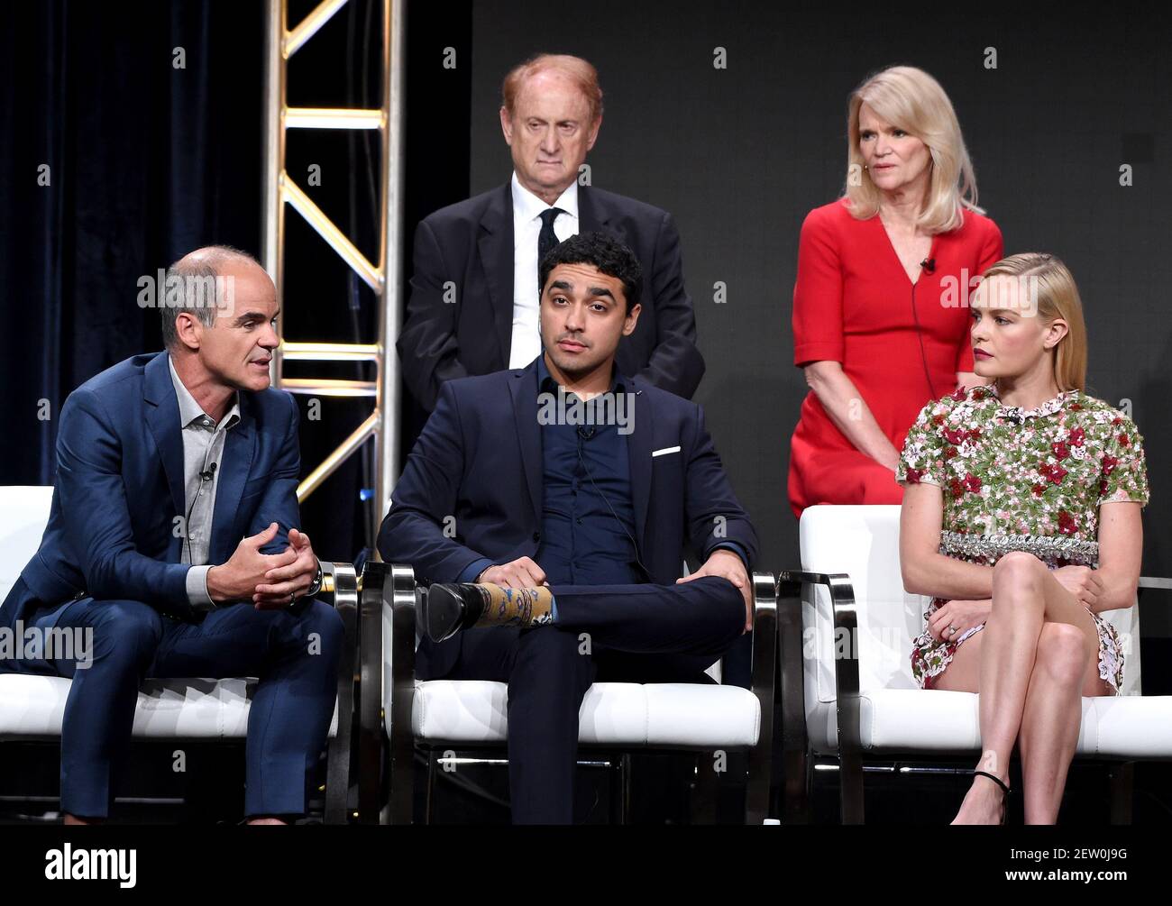 BEVERLY HILLS - JULY 25: (L-R) Michael Kelly, Mike Medavoy, E. J ...
