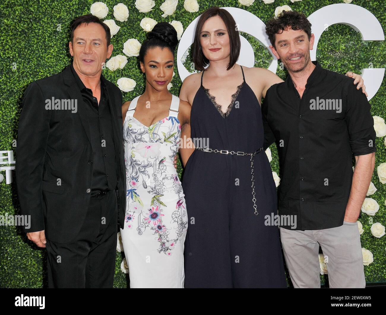 (L-R) "Star Trek: Discovery" Cast - Jason Isaacs, Sonequa Martin-Green ...